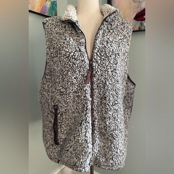 True Grit | Jackets & Coats | True Grit Charcoal Frosty Tip Sherpa Vest ...